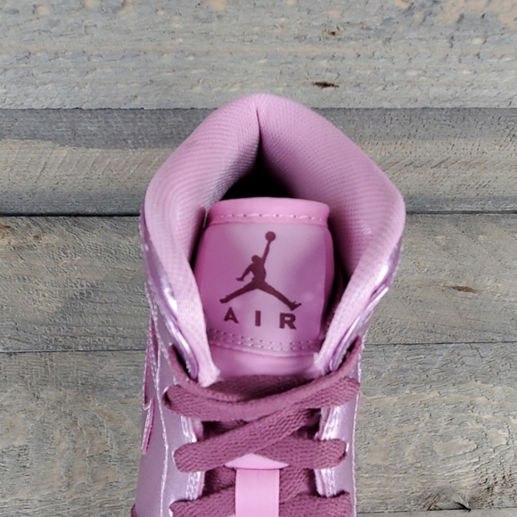 Jordan | Shoes | Nike Air Jordan Mid Se Gs Girlswomen Sneakers | Poshmark